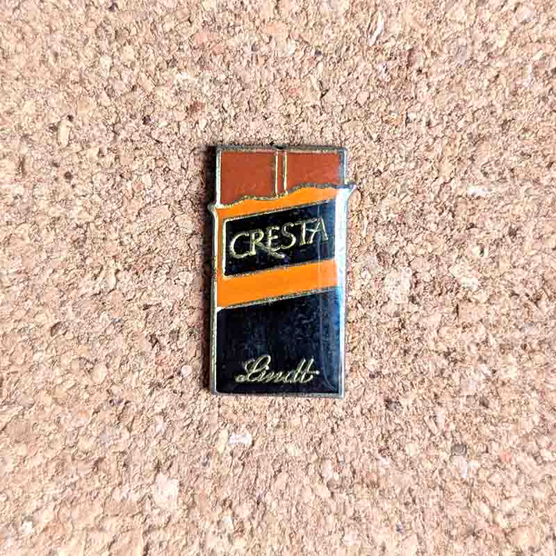 Cresta by Lindt - chocolate bar vintage pin badge - i heart badges