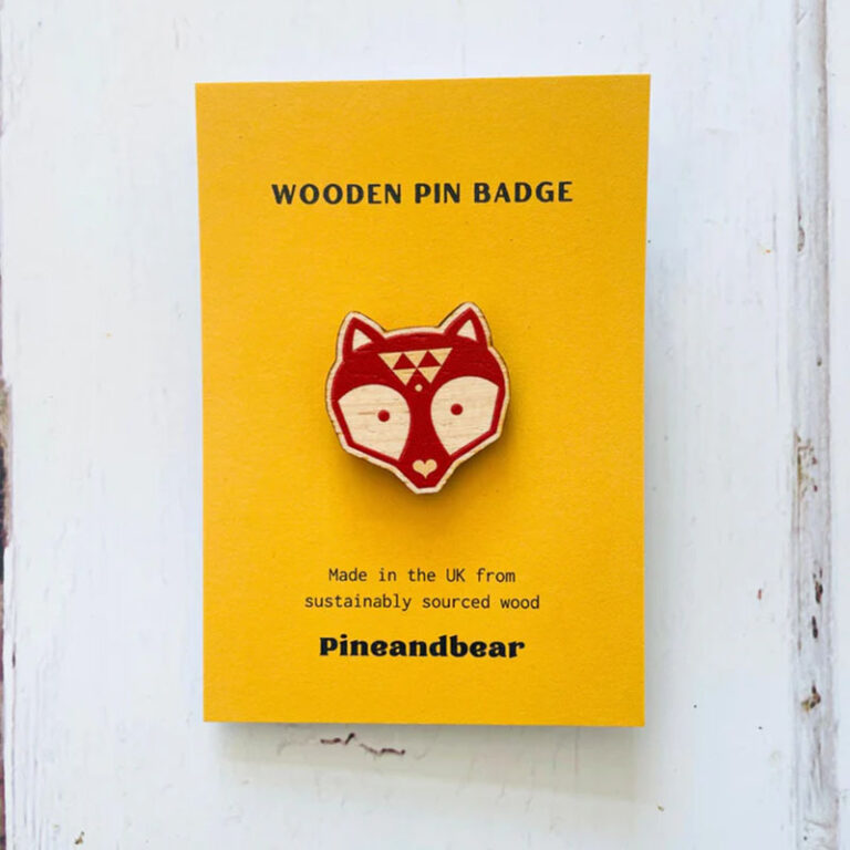 Fox - wooden pin badge - i heart badges