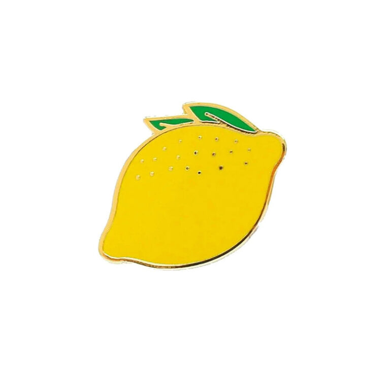 Lemon pin badge - i heart badges