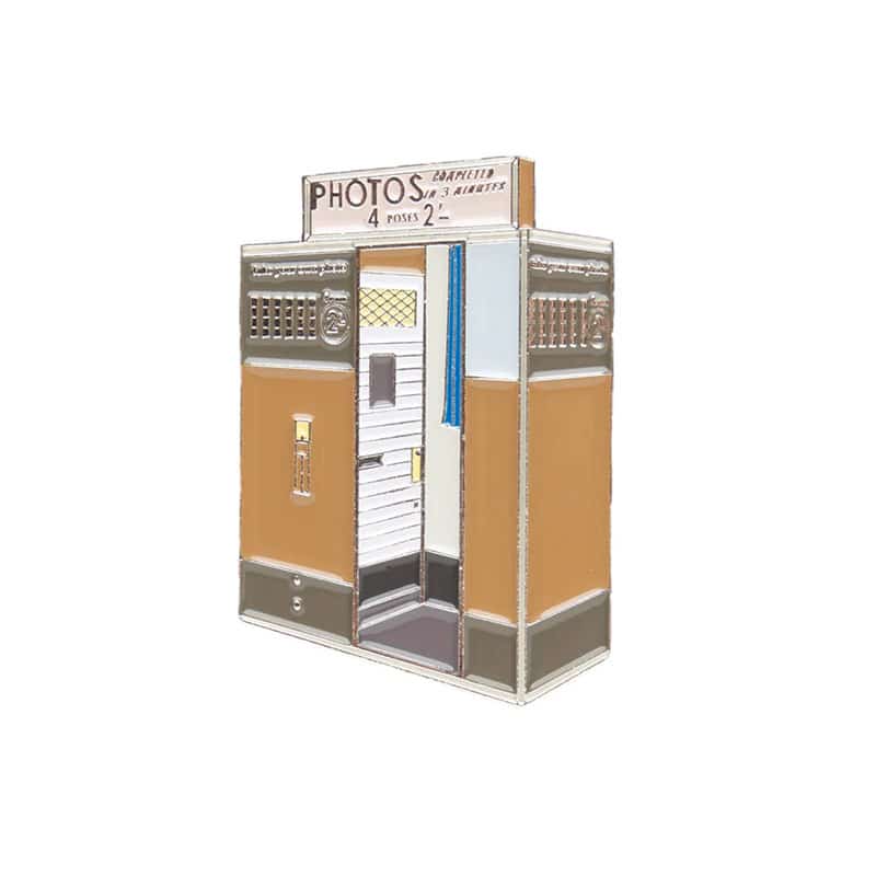 Vintage Photo Booth - camera pin badge - i heart badges